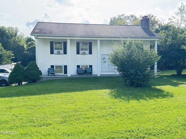 114 Everwood Dr, Dryden, VA 24243