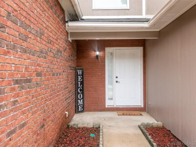 114 Foxchase Lane