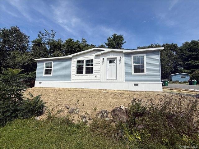 114 Forest Park, Wallkill, NY 12589