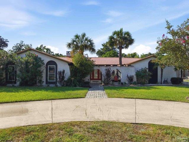 114 Fairpoint Dr, Gulf Breeze, FL 32561
