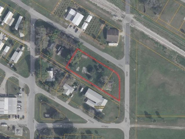 114 Florida Ave NW, Moore Haven, FL 33471