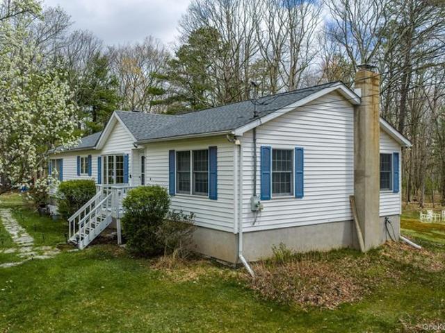 114 Kalin Weber Rd, Glen Spey, NY 12737