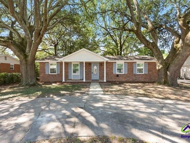 114 Karen Dr, Warner Robins, GA 31088