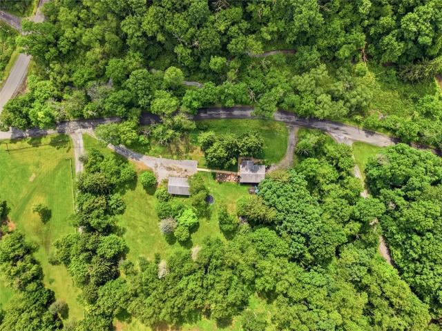 114 Hartzell Rd