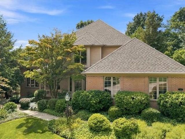 114 Hidden Valley Ct, Sewickley, PA 15143