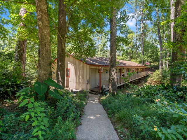 114 Hillendale Dr