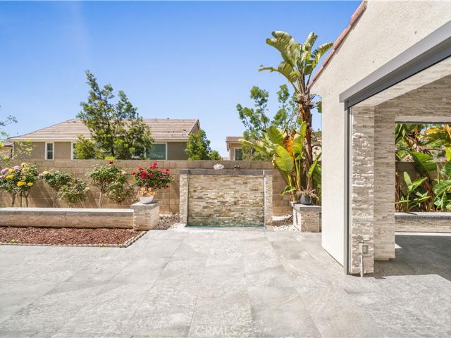 114 Interstellar, Irvine, CA 92618 | MLS #TR26086