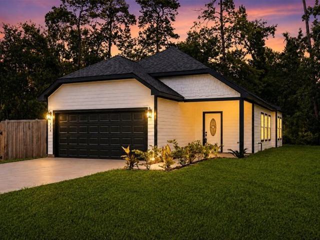 114 Indian Creek St, Willis, TX 77378