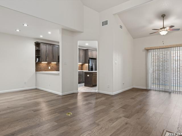 114 Oakwell Farms, Unit 114