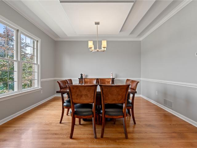 114 Oakview Drive