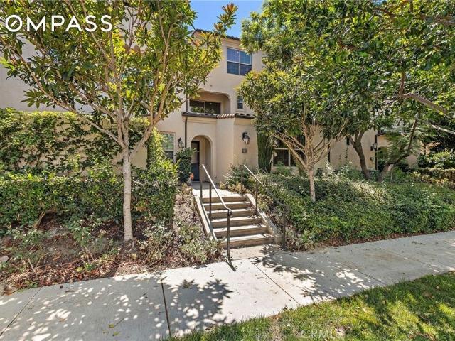 114 Outwest, Irvine, CA