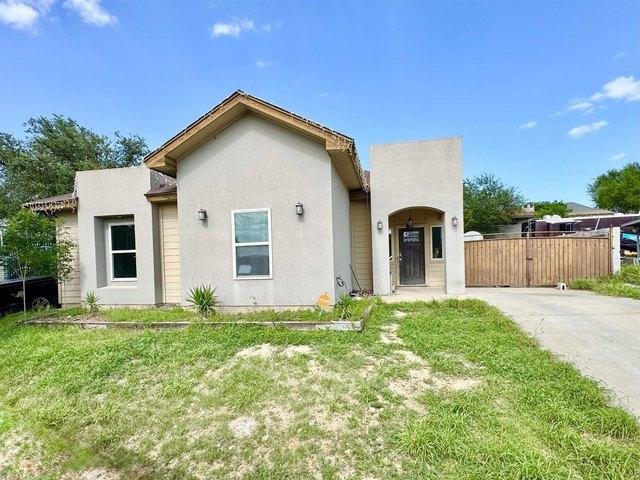 114 Los Fresnos Loop, Laredo, TX 78046