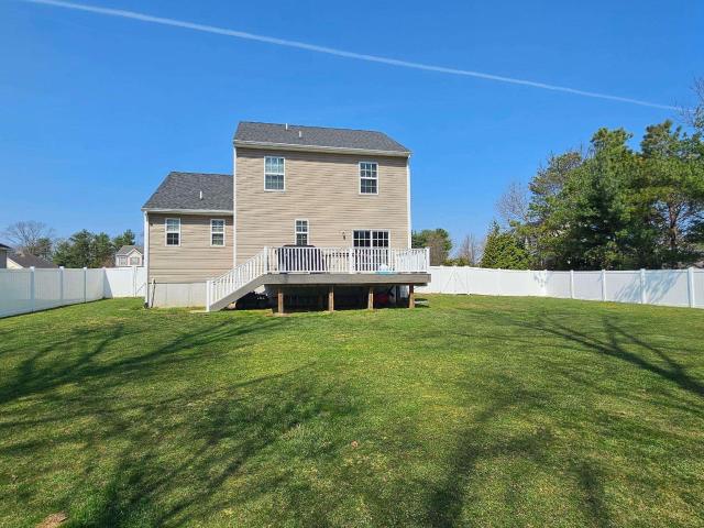 114 Lauren Ct
