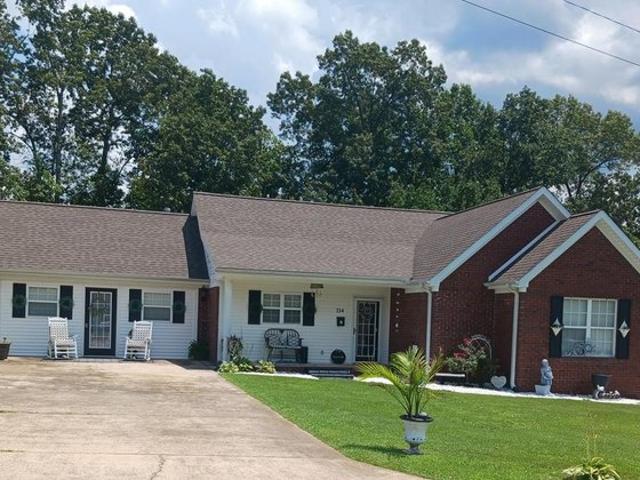 114 Laveta Ln, Camden, TN 38320