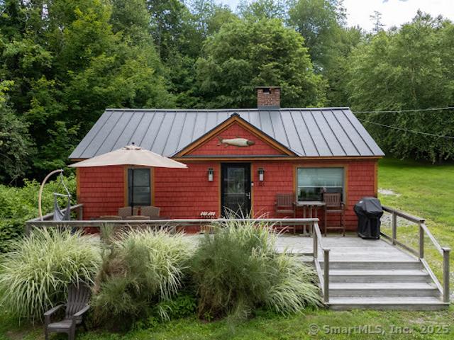 114 Lakeside Dr, East Haddam, CT 06423 | MLS #24147 | Compass