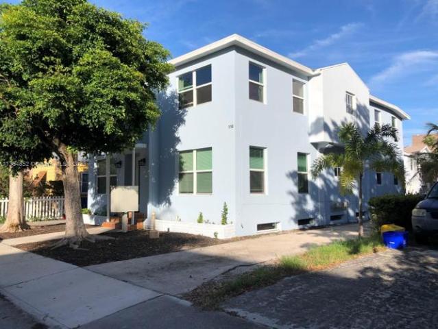 114 M St S #2, Lake Worth, FL 33460