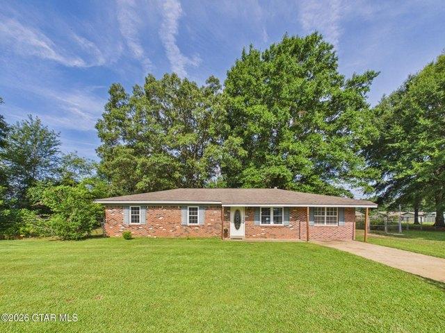 114 Mason Dr W, Columbus, MS 39702
