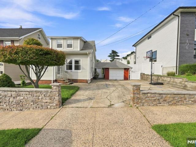 114 Melrose Avenue