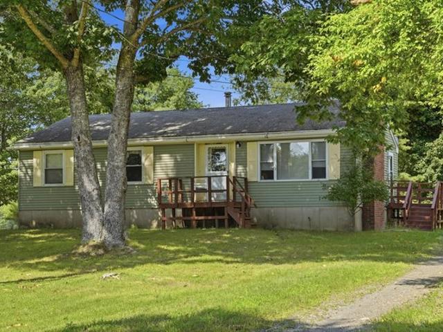 114 Merrill Rd, Eddington, ME 04428