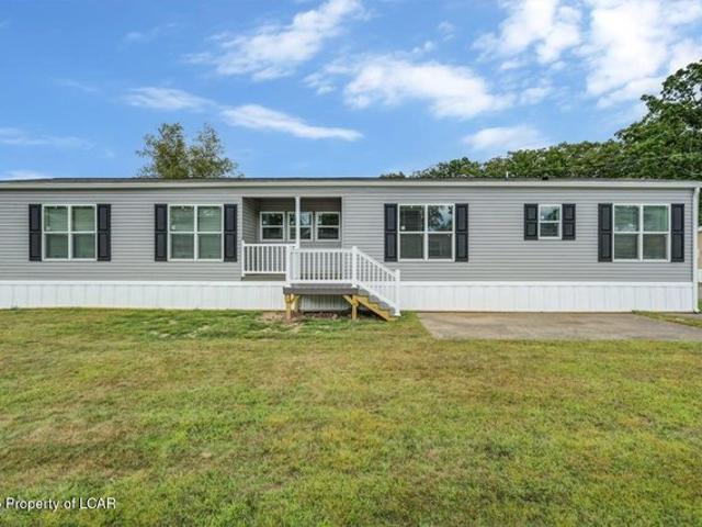 114 Misty Ln, Drums, PA 18222