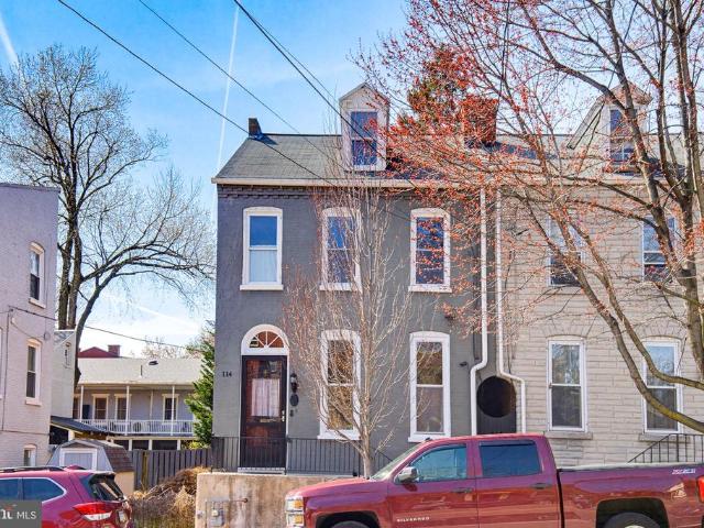 114 N Charlotte Street