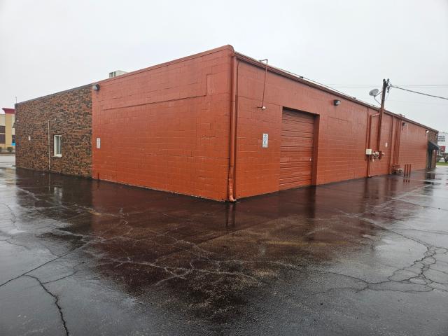114 N Larkin Avenue