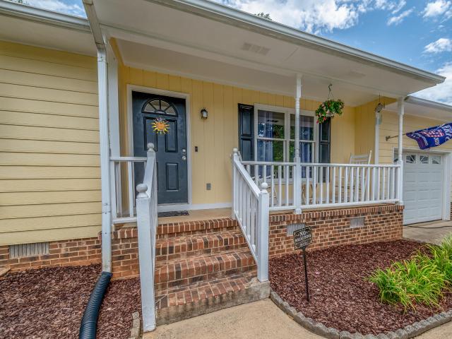 114 N Overland Drive