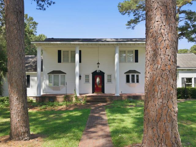 114 N Reed Drive