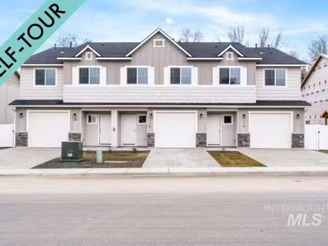 114 NE 3rd St, Fruitland, ID 83619 645930386