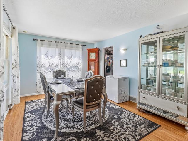 114 NE Oak Drive