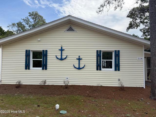114 NW 14th St, Oak Island, NC 28465 | MLS #100501