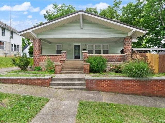 114 NW 2nd St, Paoli, IN 47454