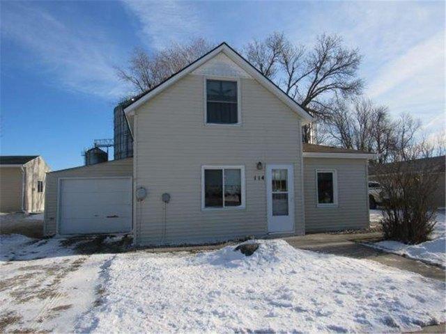 114 S Thompson Ave, Rushmore, MN 56168