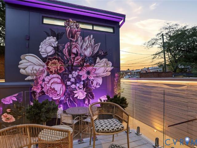 114 S Colonial Avenue