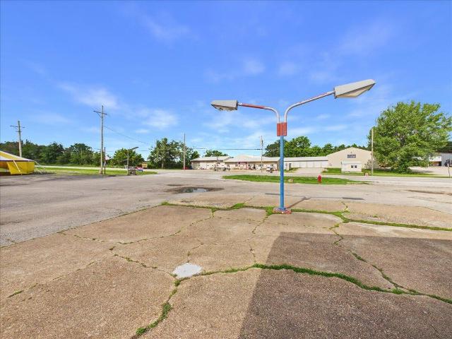 114 S Dallas Street # B