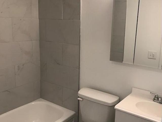 114 South 2 Bedroom Apartment for Rent at 1458 W 114th St, Cleveland, OH 44102 Edgewater