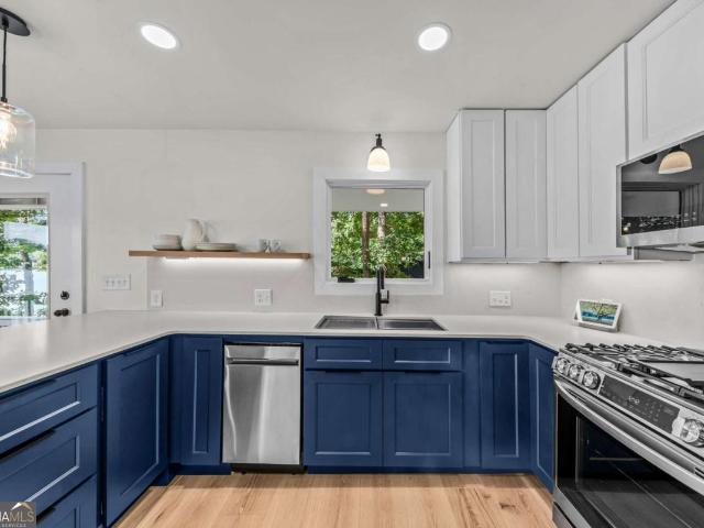 114 Southshore Drive