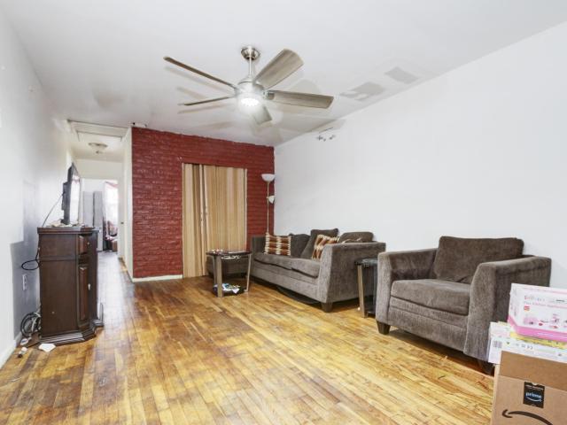 114 Shadeland Ave