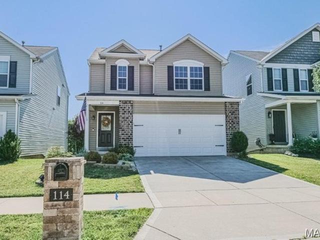 114 Shire Dr, Lake Saint Louis, MO 63367