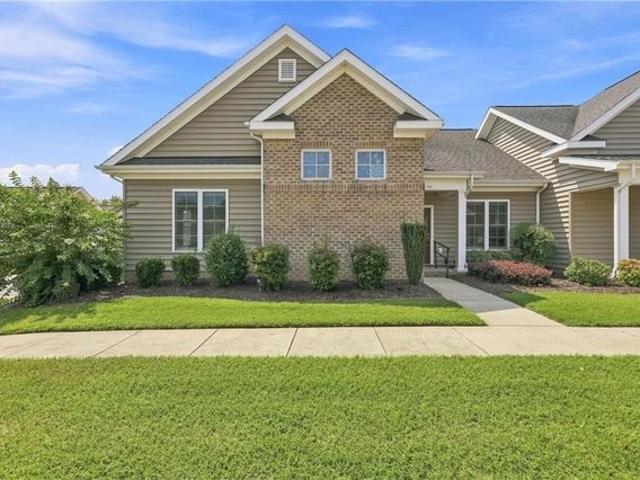 114 St James Ave, Smithfield, VA 23430