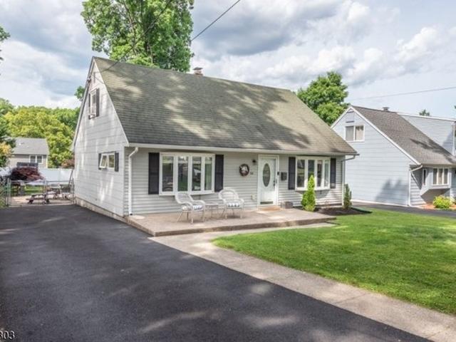 114 Sunrise Ter, Cedar Grove, NJ 07009