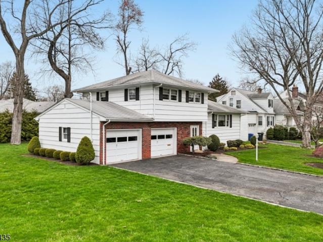 114 Pawnee Rd