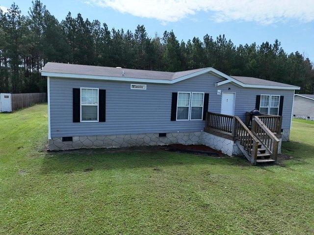 114 Paces Ln, Boston, GA 31626