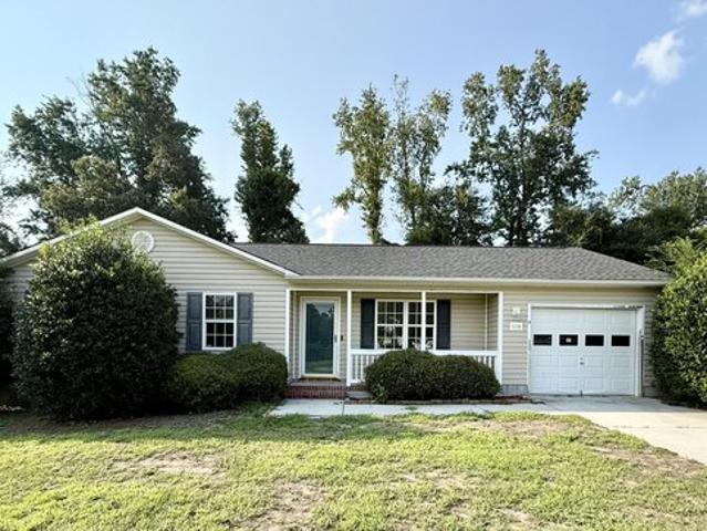 114 Pear Tree Ln, Richlands, NC 28574