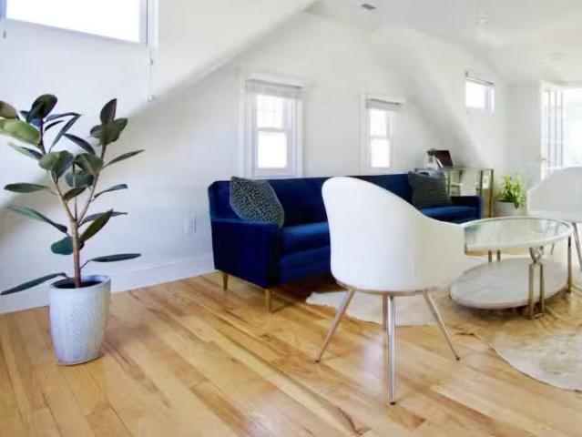 114 Pemberwick Rd, Greenwich, CT 06831