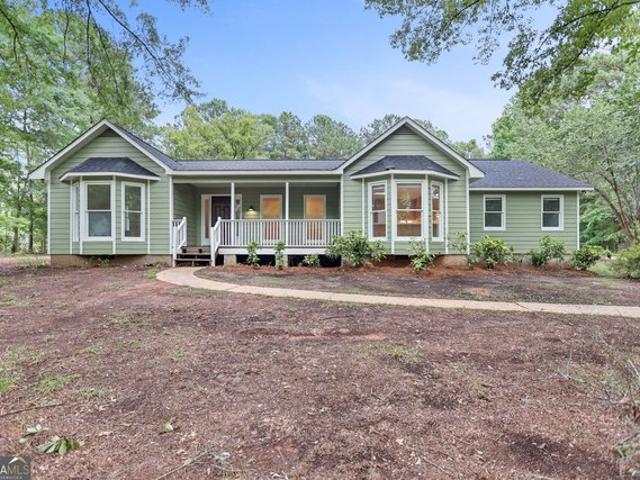 114 Pine Knoll Dr, Warm Springs, GA 31830