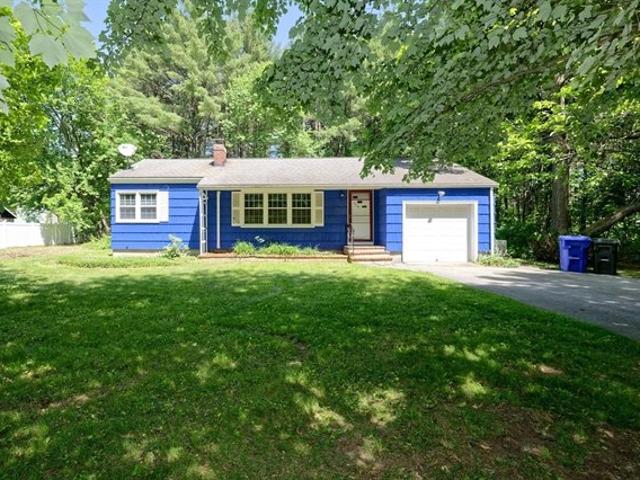114 Plain St, Hopedale, MA 01747