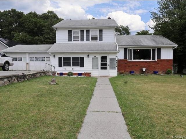 114 Prospect Ave, Maybrook, NY 12543