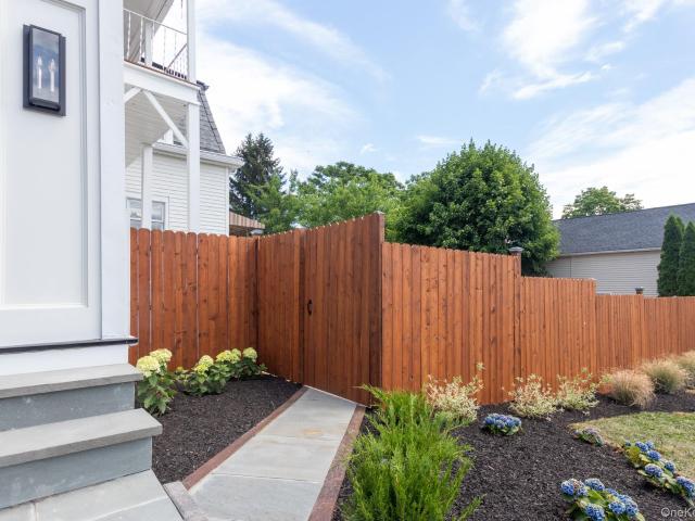 114 Rombout Avenue
