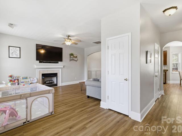 114 Riverton Drive